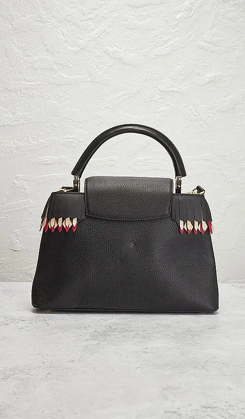 Undefined Louis Vuitton Capucines Pm Handbag