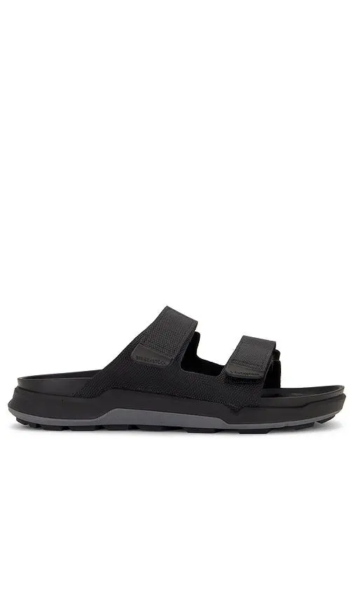 BIRKENSTOCK Atacama Ce In Black - Futura Black