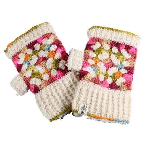 NIRVANNA DESIGNS Ryan Knitted Handwarmers - White