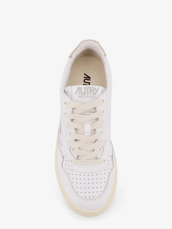 AUTRY Medalist Leather Sneakers