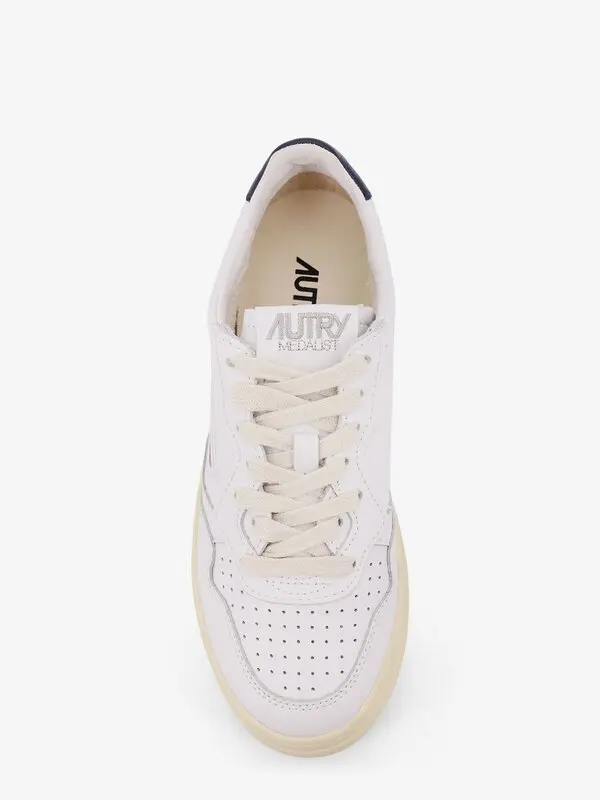 AUTRY Medalist Leather Sneakers