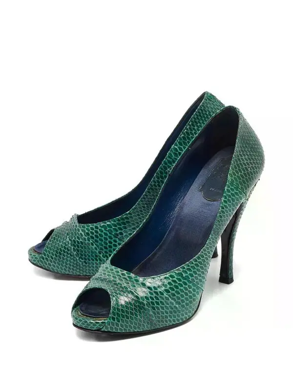 ROGER VIVIER Leather Pumps