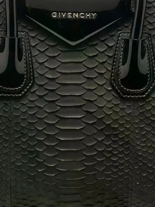 Givenchy Antigona Tote - Black