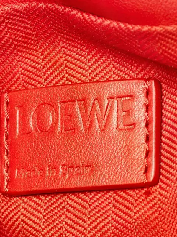 Loewe Flamenco Shoulder Bag - Red