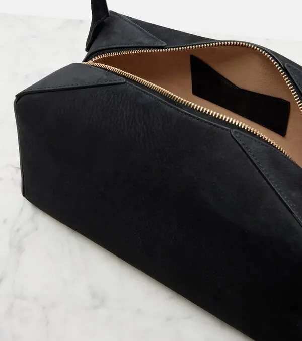 Alaïa Le Bouledogue Medium Suede Shoulder Bag - Black