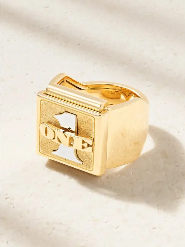 MARIE LICHTENBERG Buck Small 18-karat Ring - Gold