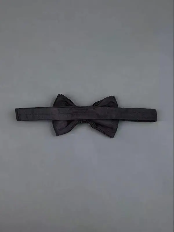 JUPE Silk Bow Tie