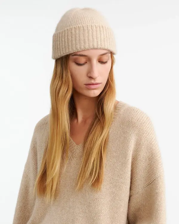 NILI LOTAN Camari Cashmere Beanie