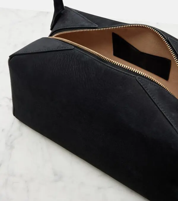Alaïa Le Bouledogue Medium Suede Shoulder Bag - Black