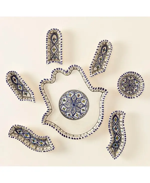 UNCOMMON GOODS Hamsa Mezze Server Kamsah