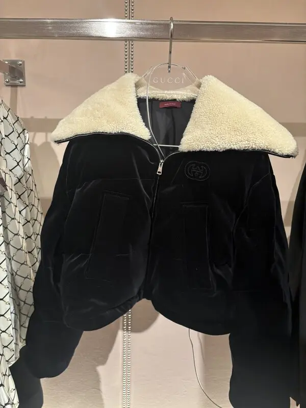 Gucci Cotton Velvet Puffer Bomber - Black