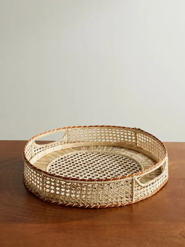 La DoubleJ Raffia Tray