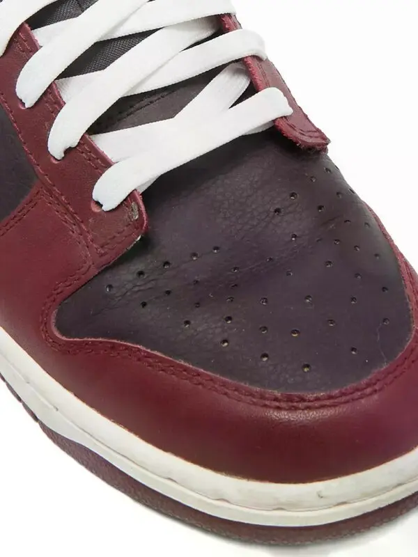 Nike Dunk Low Leather Sneakers - Red