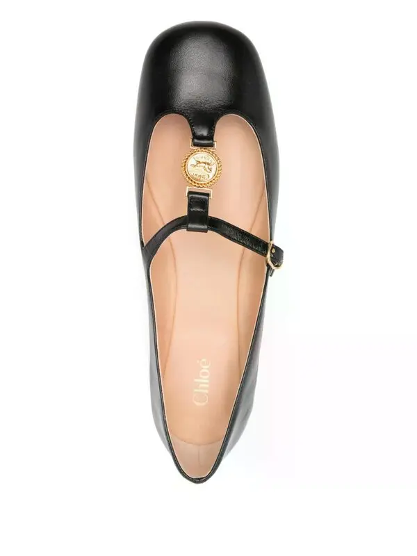 Chloé Leonore Logo-medal Ballet Flats - Black