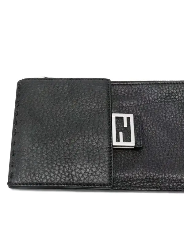 Fendi Logo-plaque Crossbody Bag