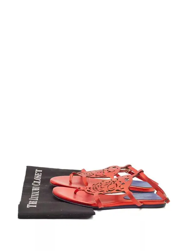 Alexander McQueen Skull Leather Flat Sandals