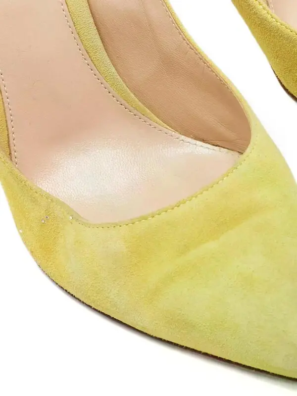 GIANVITO ROSSI Suede Pumps