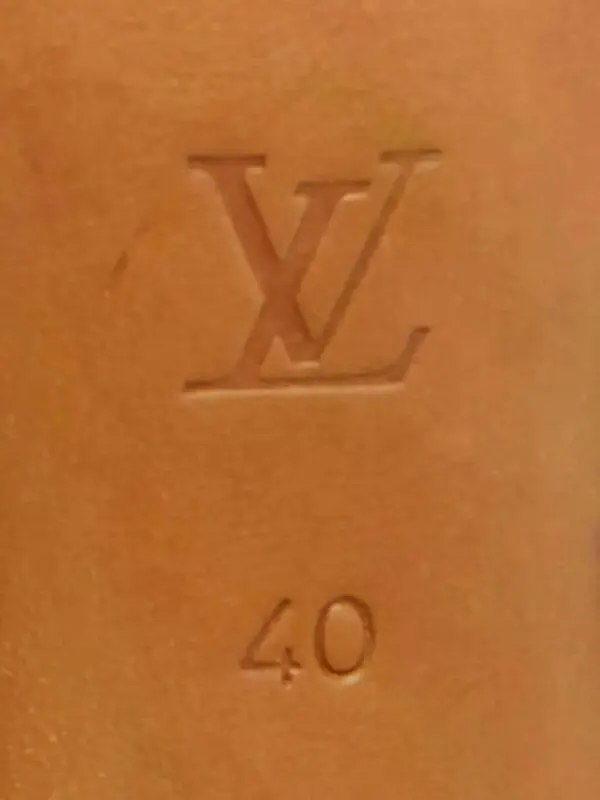 LOUIS VUITTON Leather Peep-toe Heeled Pumps