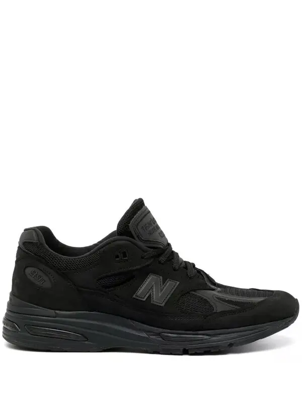 NEW BALANCE X Dover Street Market 991v2 Sneakers