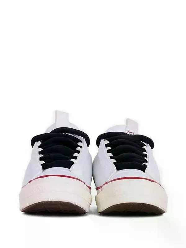 CONVERSE Peterson Low Top Sneakers