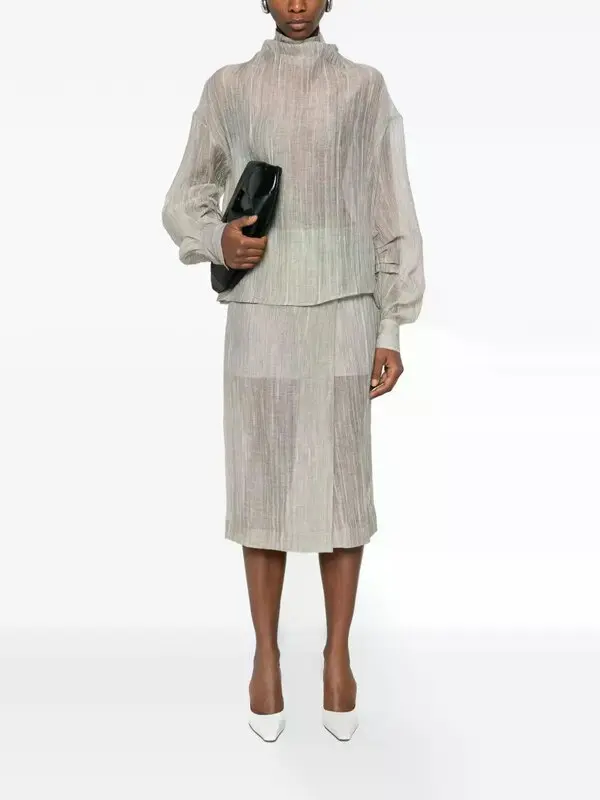 THE GARMENT Delfi Ruffled Blouse