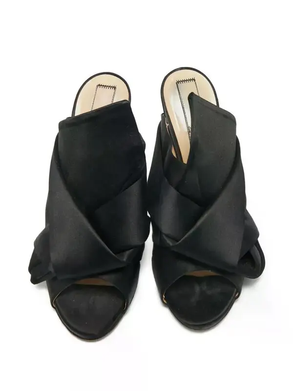 N°21 Knot Satin Sandals