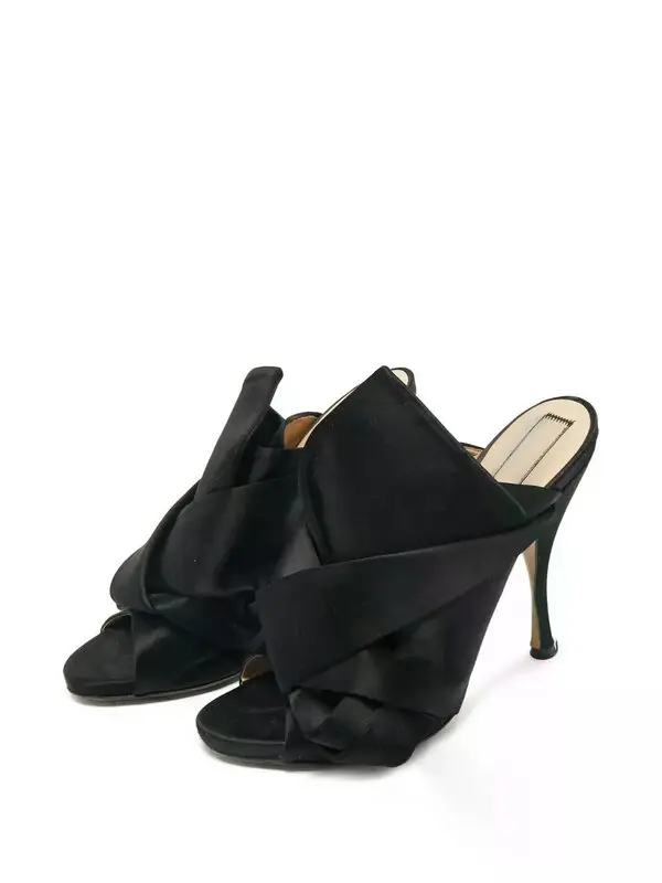 N°21 Knot Satin Sandals