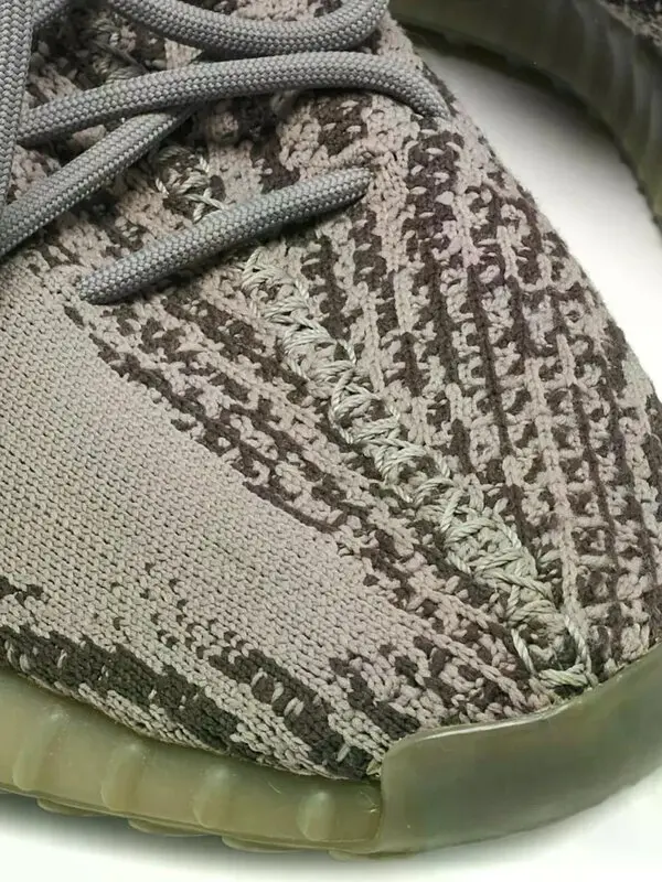 ADIDAS X YEEZY Boost 350 V2 Sneakers - Grey