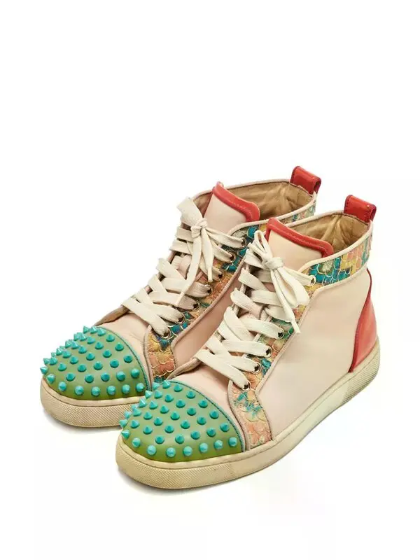 CHRISTIAN LOUBOUTIN Louis Spikes Leather Sneaker