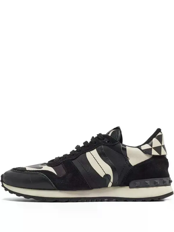 Valentino Garavani Camo-print Sneakers - Black