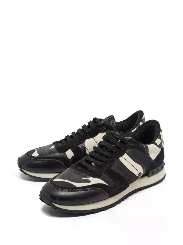 Valentino Garavani Camo-print Sneakers - Black