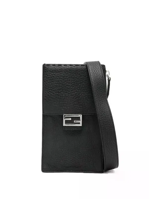 Fendi Logo-plaque Crossbody Bag - Black