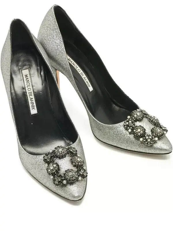 Manolo Blahnik Hangisi Pumps - Silver