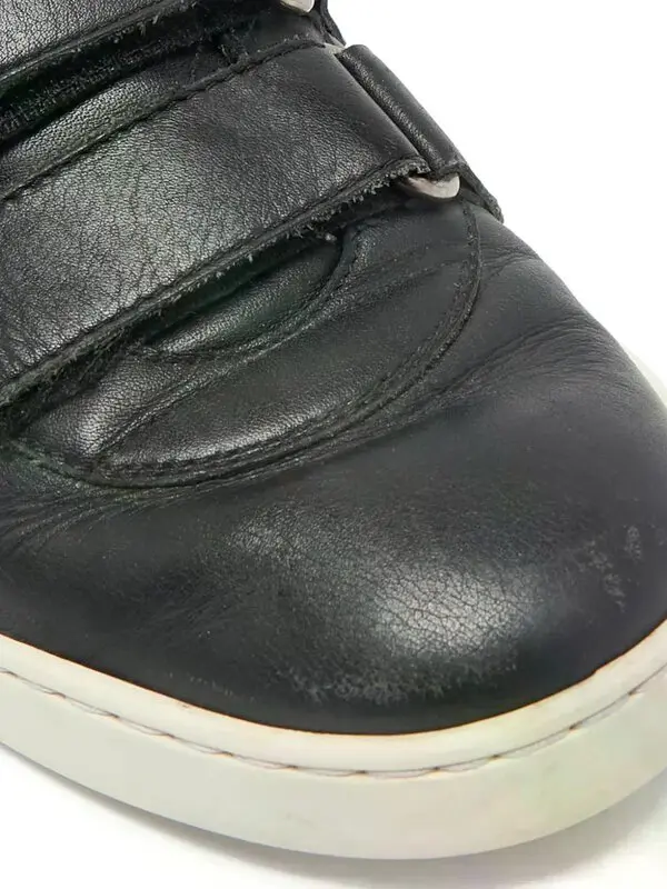 Gucci Low Top Sneakers