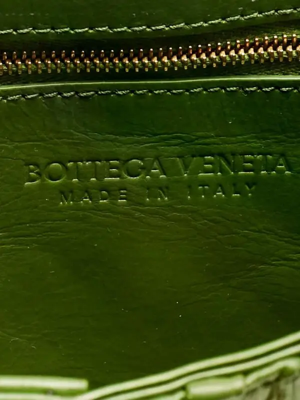Bottega Veneta Leather Plissé Cassette Shoulder Bag