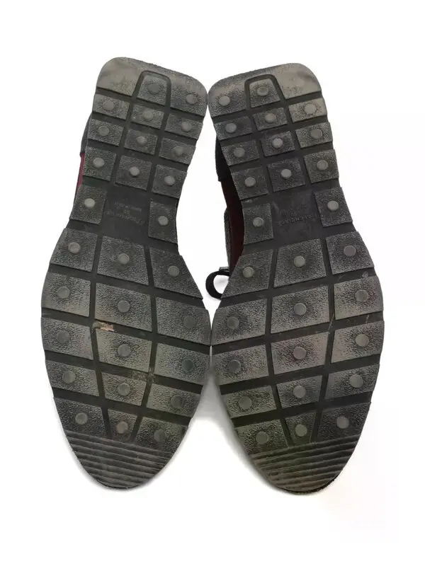 Balenciaga Race Runner Low-top Sneakers - Black