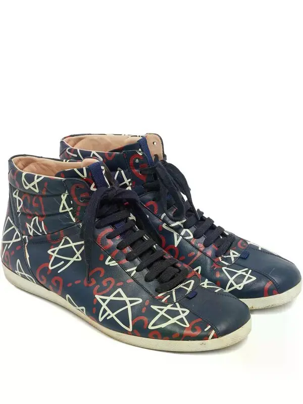 Gucci Leather Graffiti Star Sneakers