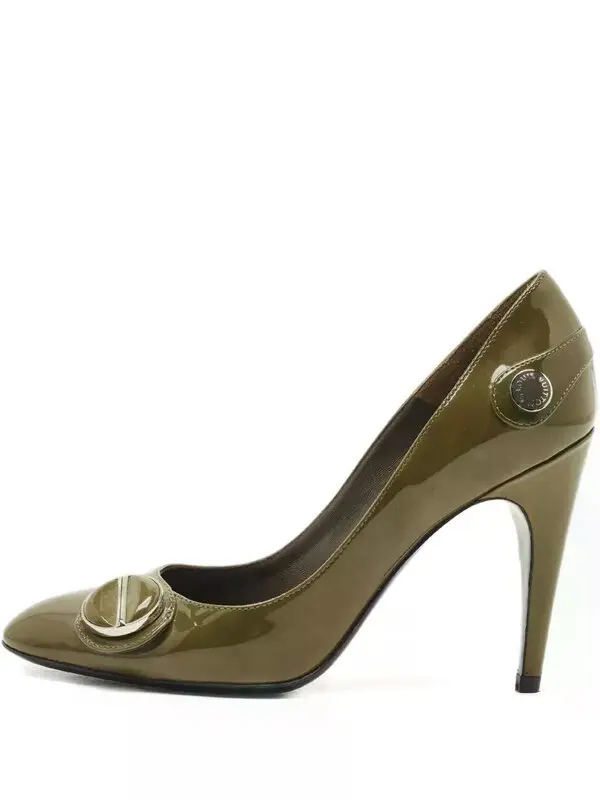 LOUIS VUITTON Almond-toe Leather Pumps