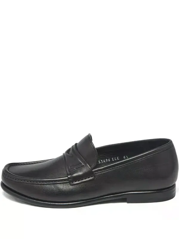 FERRAGAMO Round-toe Leather Loafers - Black