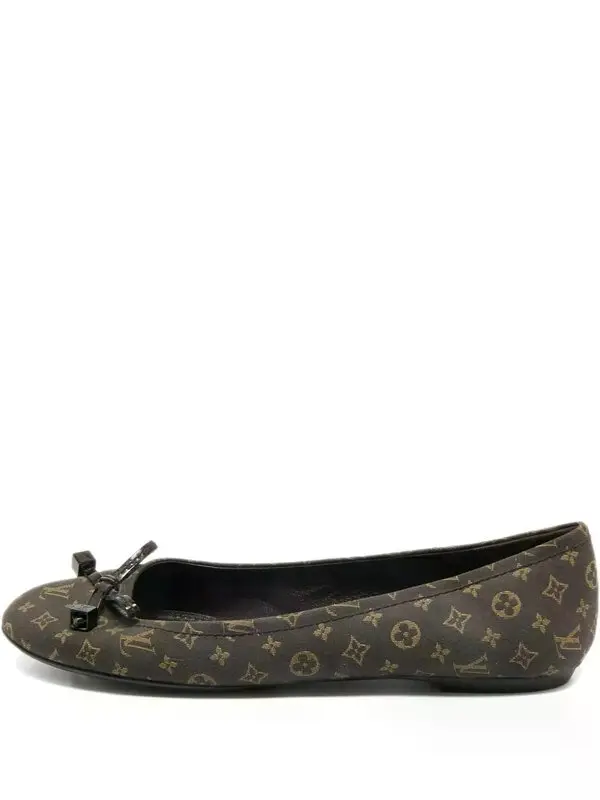 LOUIS VUITTON Debbie Monogram Ballet Flats