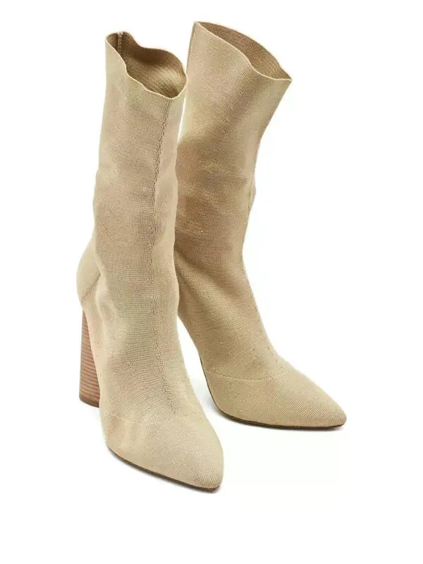 Yeezy Pointed-toe Boots