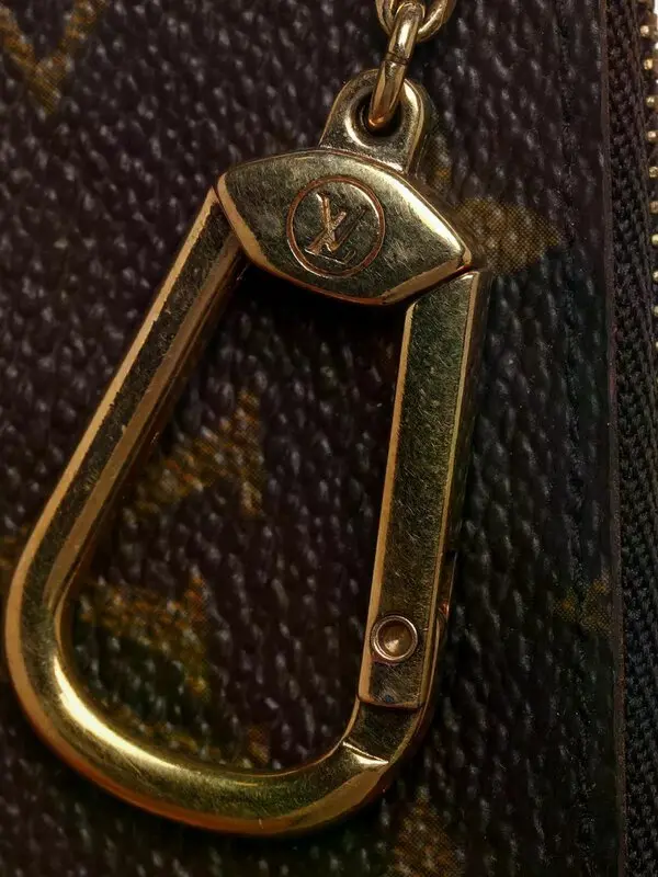 LOUIS VUITTON Monogram Key Pouch