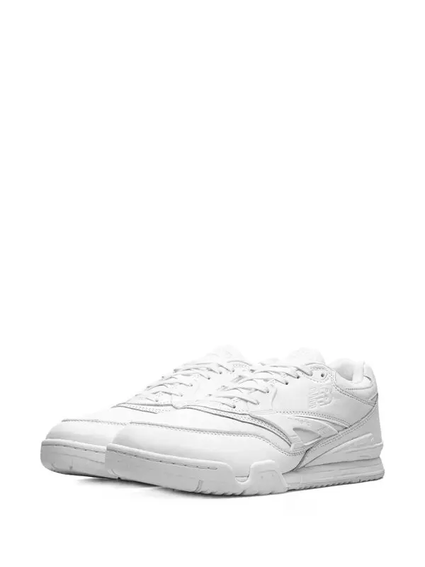 NEW BALANCE 770 Sneakers