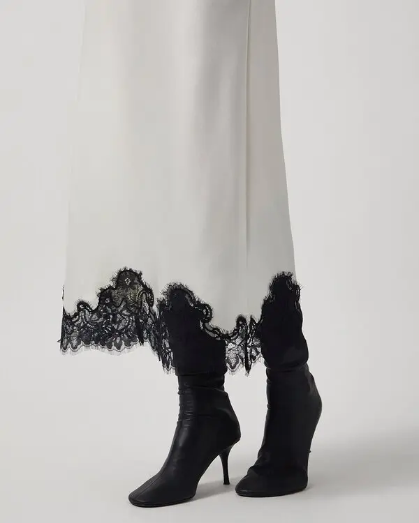 WAKAKUU Lace Trim Midi Skirt - Offwhite