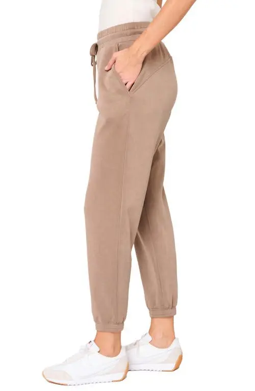 GIBSONLOOK Easy Everywhere Joggers - Dark Taupe