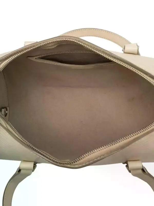 LOUIS VUITTON 2007 Epi Soufflot Handbag - White