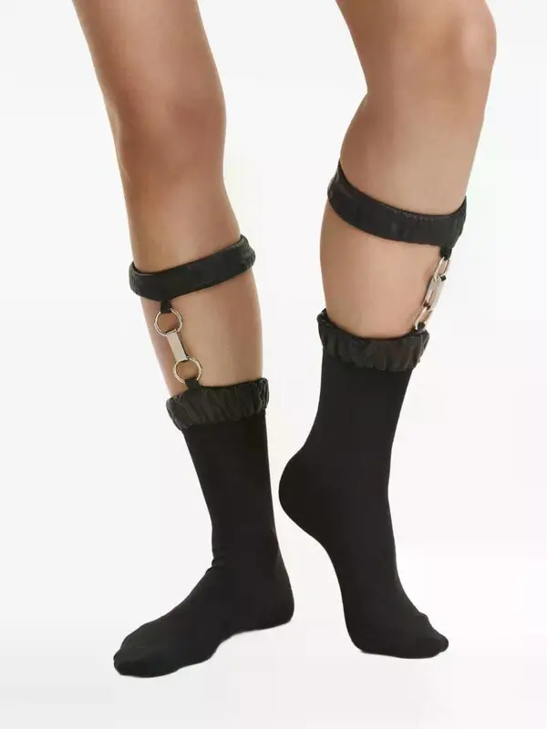 VESTIAIRE D'UN OISEAU LIBRE Ruffled Trim Ankle Socks With Ring Detail