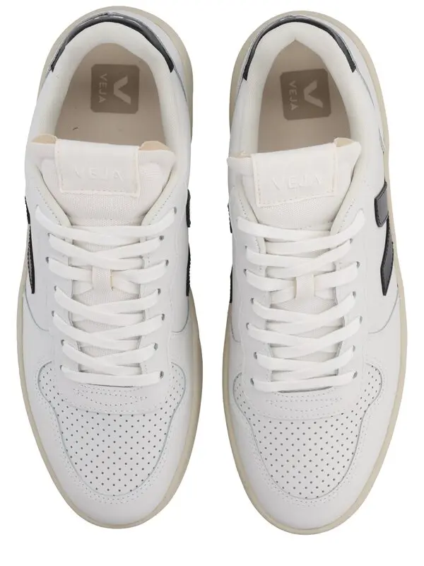 VEJA V-10 Sneakers