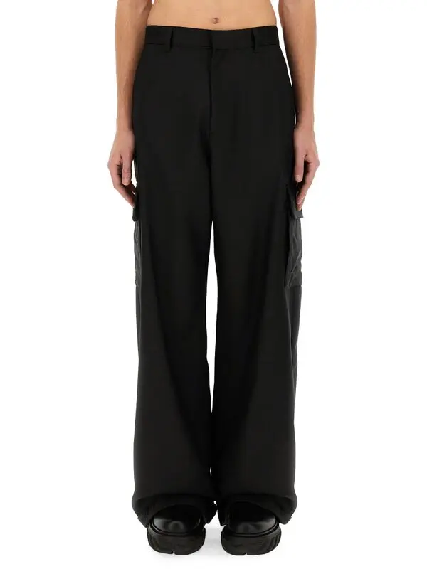 Off-White Cargo Pants - Black