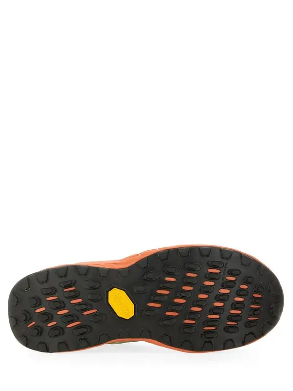 NEW BALANCE Hierro Sneakers